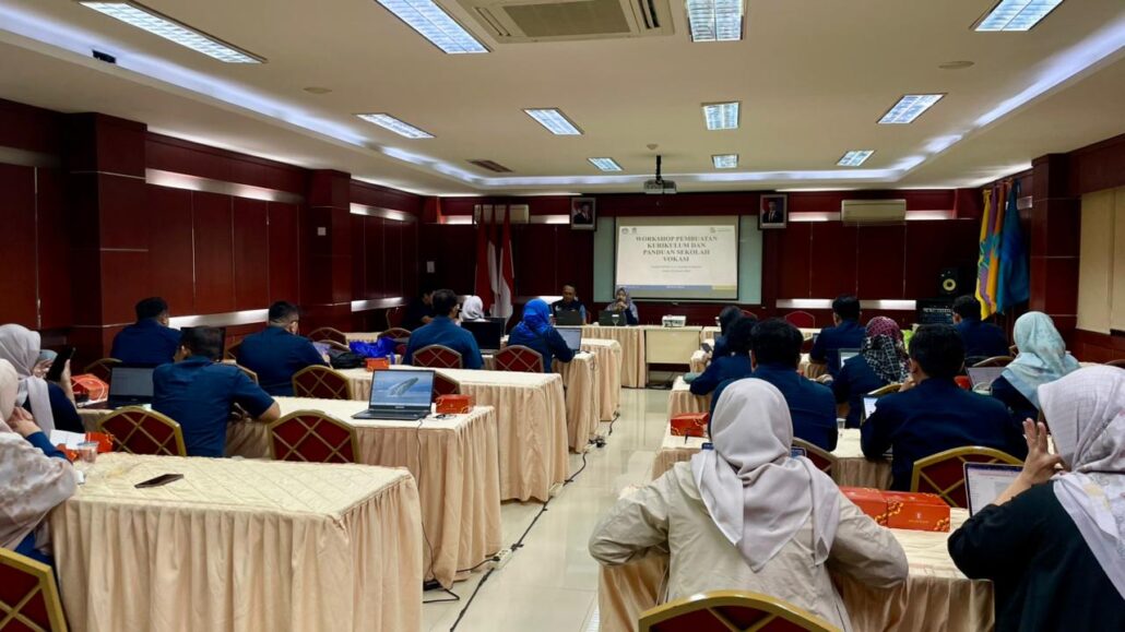 Sekolah Vokasi UT Siapkan Tiga Program Studi Baru Berbasis Kebutuhan ...